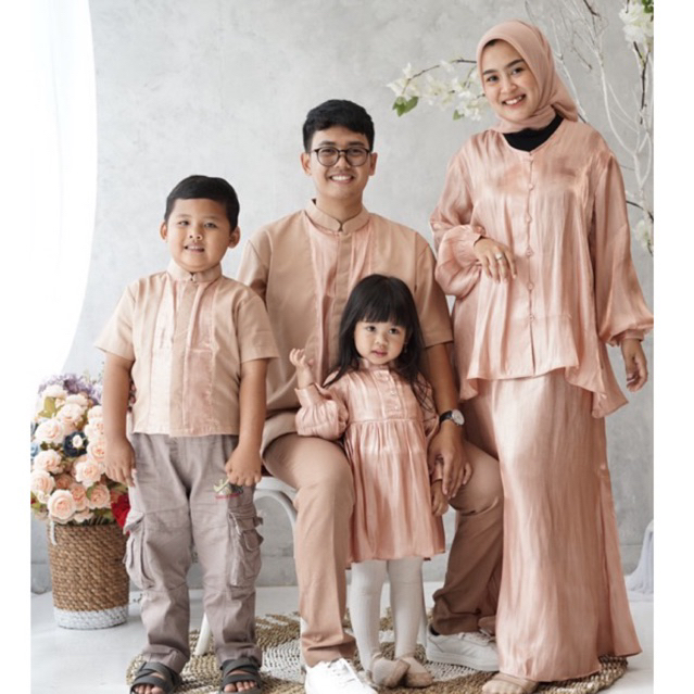 Jual Family Set Shimmer Silk / Ied Series / Sarimbit Keluarga | Shopee ...