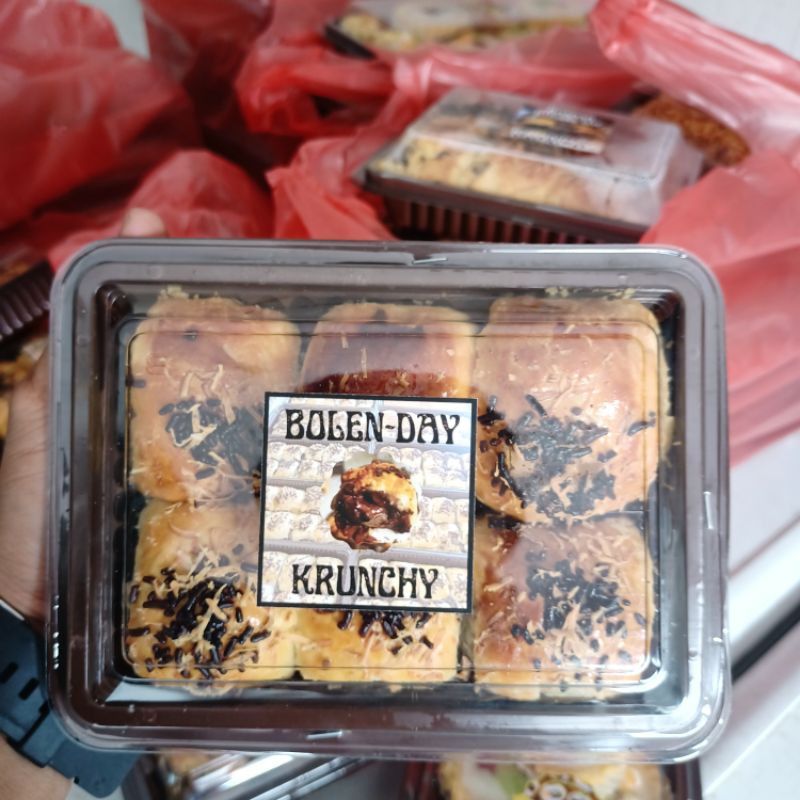 Jual Kue bolen isi 10 bolen medel | Shopee Indonesia