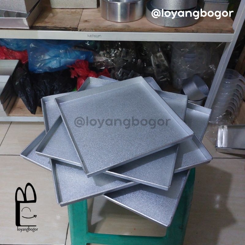 Jual Loyang kue Kering / Loyang Cookies / Loyang Oven 30x30x2 | Shopee ...