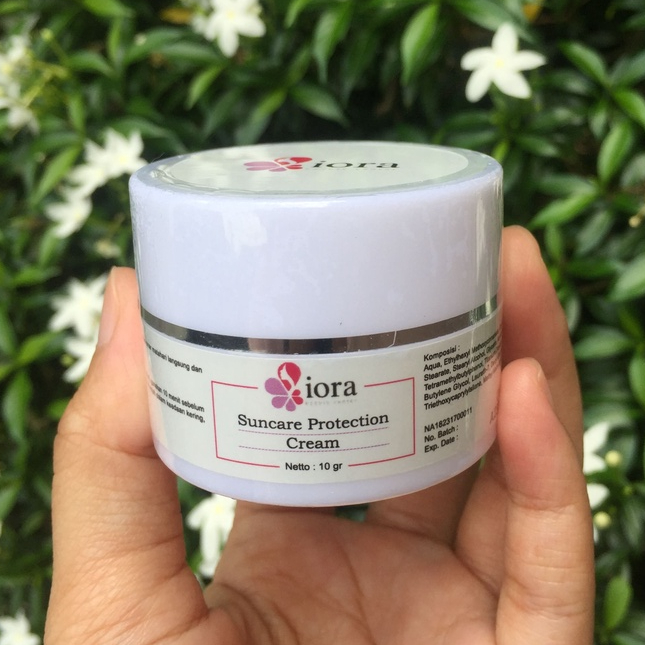 Jual IORA SUNCARE PROTECTION CREAM SPF 30 10GR | Shopee Indonesia