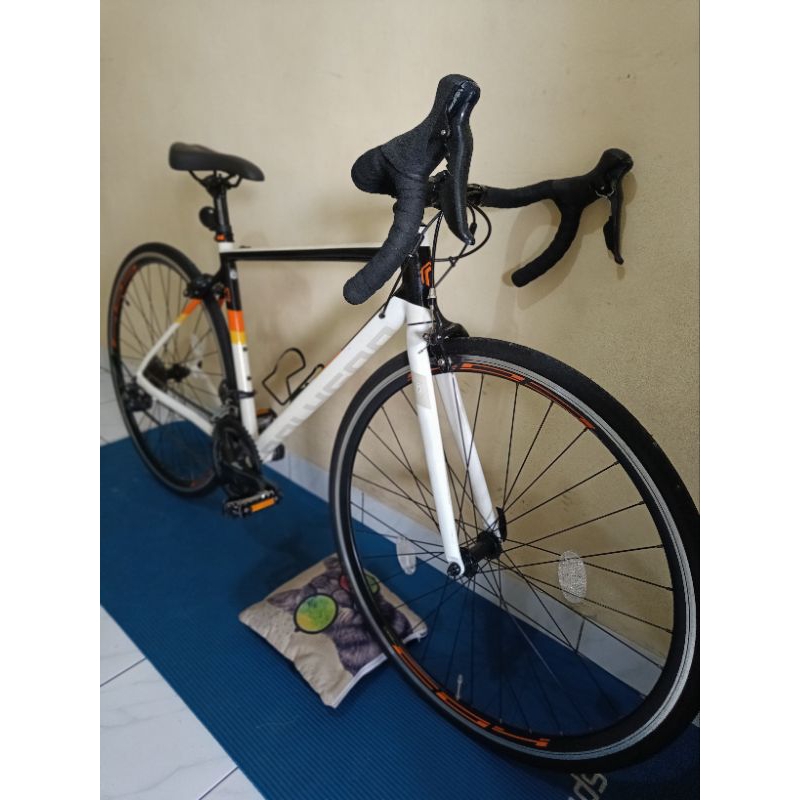 Jual SEPEDA RB , POLYGON STRATTOS S3 second ( Size S) | Shopee Indonesia