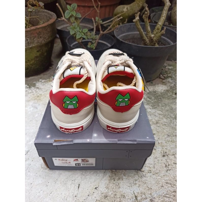 Jual Aerostreet x Tahilalats x Shinchan | Shopee Indonesia Jual Aerostreet x Tahilalats x Shinchan | Shopee Indonesia