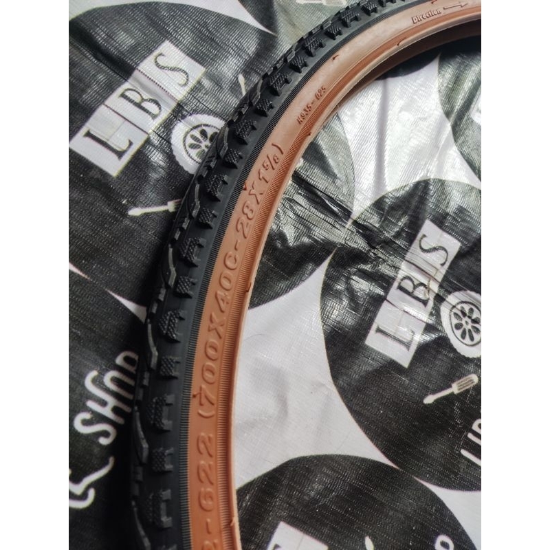 Jual BAN LUAR KENDA KHAN K-935 K935 TANWALL 700 x 40 TIRE GUM TAN SKIN WALL | Shopee Indonesia