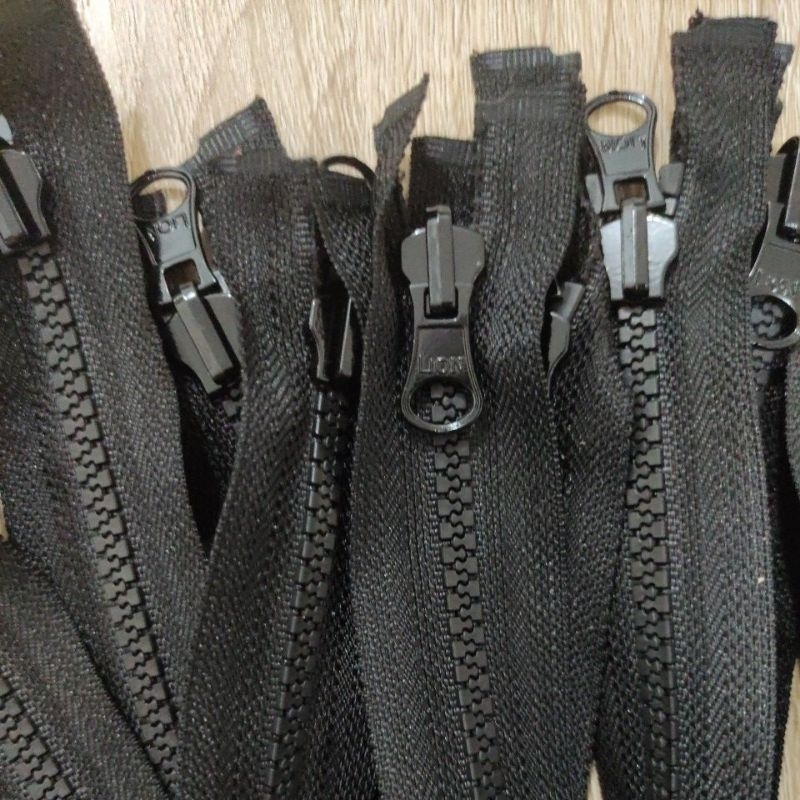 Jual Resleting Jaket vislon gigi besar gigi jagung merk lion, harga per lusin (12 pc) | Shopee ...