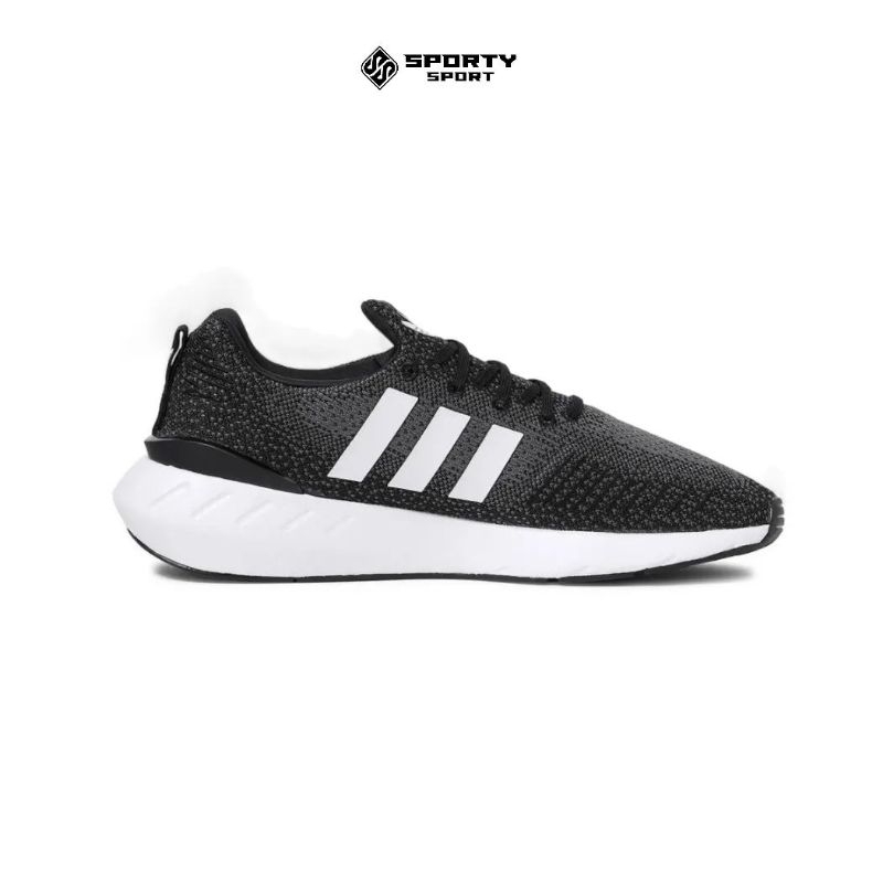 Jual SEPATU LARI PRIA ADIDAS SWIFT RUN 22 (GZ3496) only 42⅔ & 44⅔ ...