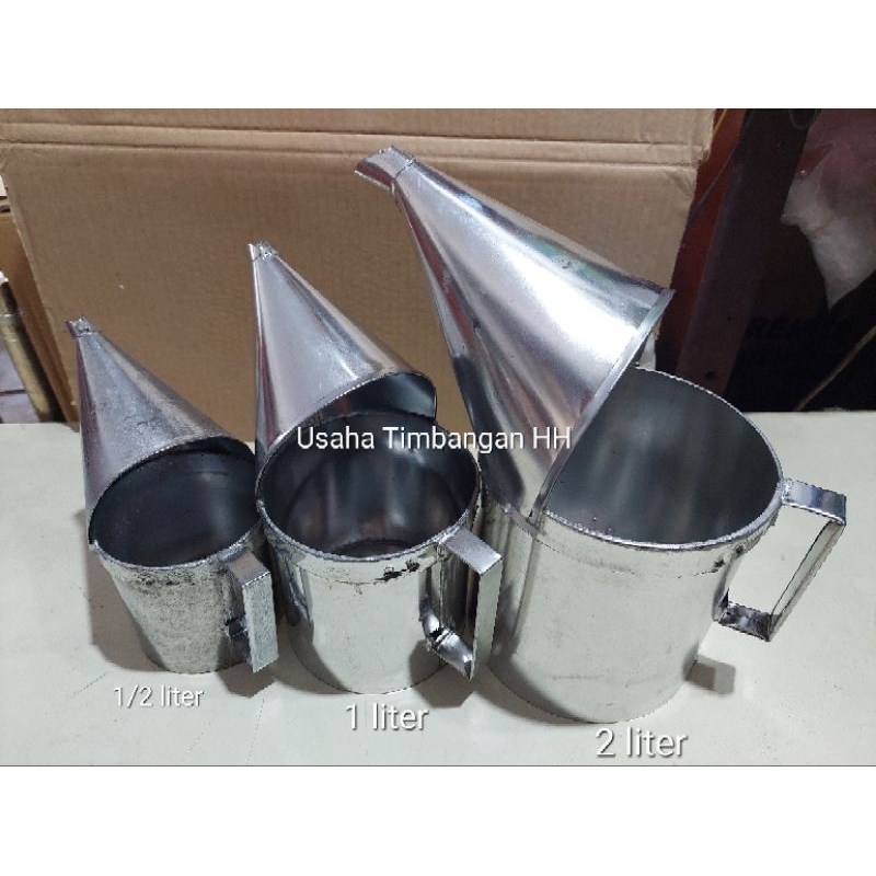 Jual Literan minyak CORONG bahan tin | Shopee Indonesia