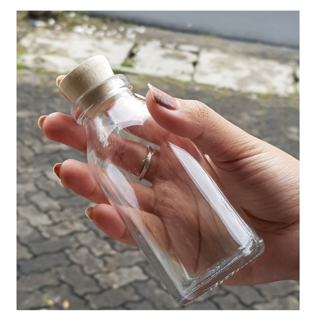 Jual / 8 PCS Botol Souvenir Kaca 100ml + tutup kayu Botol Kaca 100 ml ...