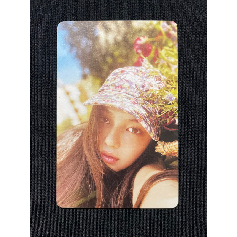Jual PHOTOCARD PC DANIELLE NEW JEANS ALBUM ATTENTION OMG WEVERSE ID ...