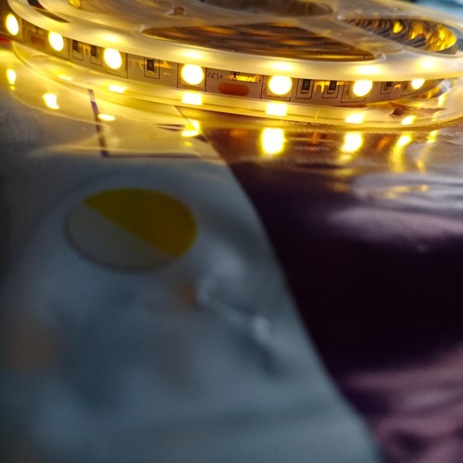 Jual Led strip dc 12v 5m ecova warna warm white 60led ip65 18w/meter ...