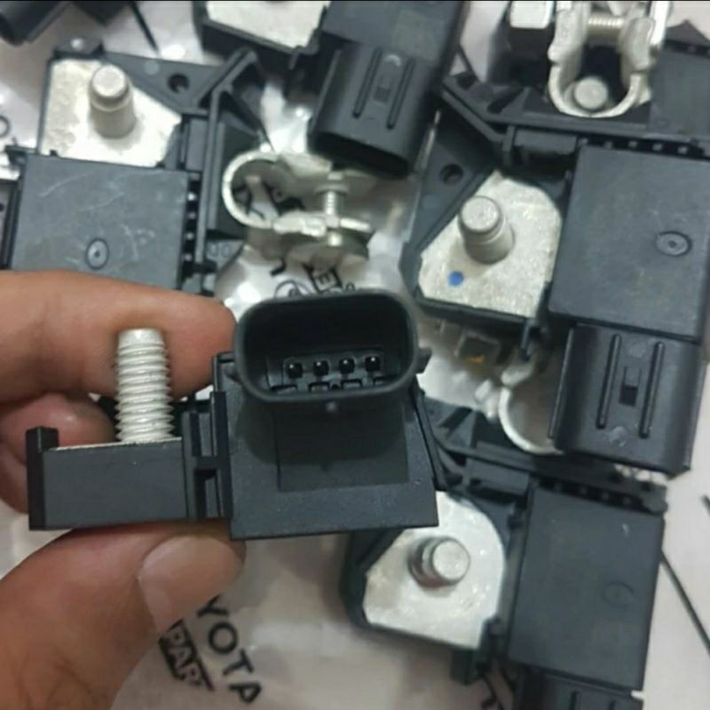 Jual Sensor Batrai Sensor Aki Toyota AVANZA XENIA 2022 UP | Shopee ...