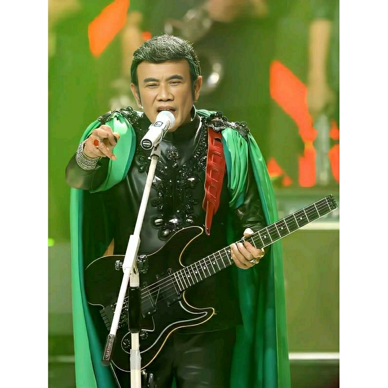 Jual hiasan dinding poster bang haji Rhoma irama plus bingkai ukuran 53 ...