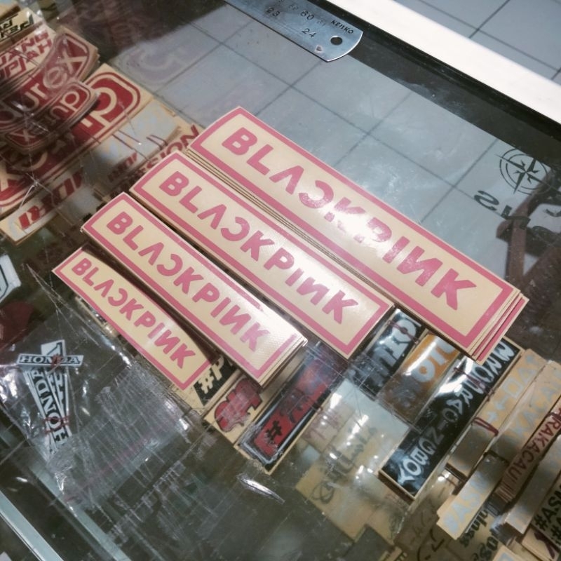 Jual Sticker Lightstick K Pop CUTTING BLACKPINK PERSEGI | Shopee Indonesia