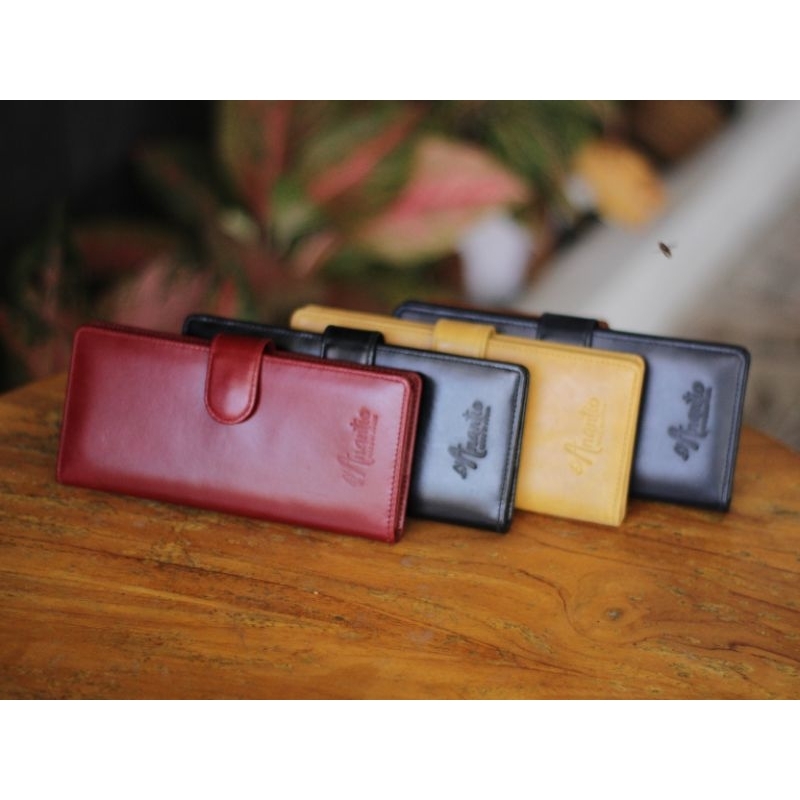 Jual Dompet wanita kancing/ leather / asli kulit FREE GRAVIR NAMA ...