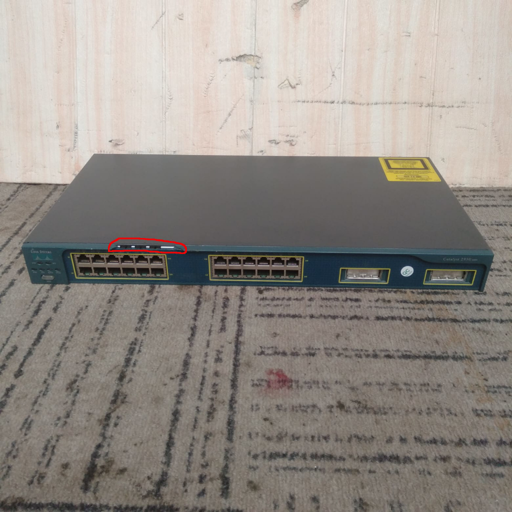 Jual Switch Hub Cisco Catalyst 2950 24 Port Dan 2 Port GBIC Fungsi ...