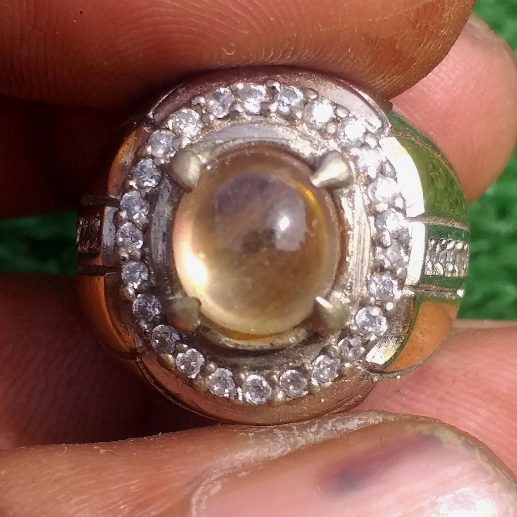 Jual Batu Mulia Natural Light Yellow Sapphire Yaqut 4 Ct Full Kristal ...