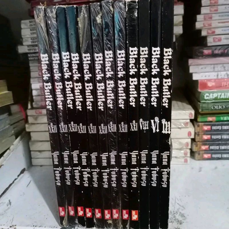 Jual komik Black Butler cabutan vol 3,6,8, 21 dan 22 OG | Shopee Indonesia