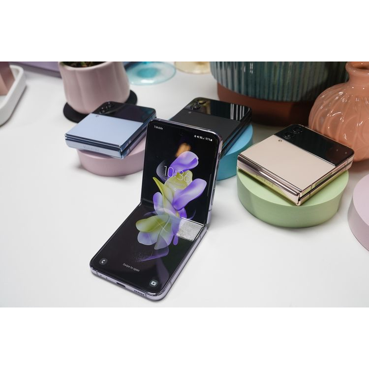 Jual SAMSUNG ZFLIP 4 NEW RAM 8/512 GARANSI RESMI | Shopee Indonesia