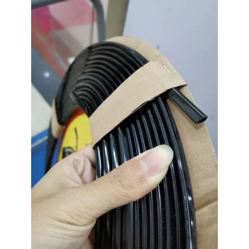 Jual List C70 list Helm list Astrea list Hitam pekat Permeter | Shopee ...