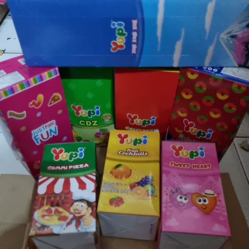 Jual yupi box isi 12pcs | Shopee Indonesia