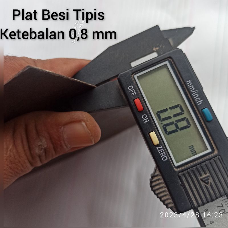 Jual Besi Plat,Plat Besi Tipis Ketebalan 0,8 mm Lebar 18 cm Panjang 28 ...
