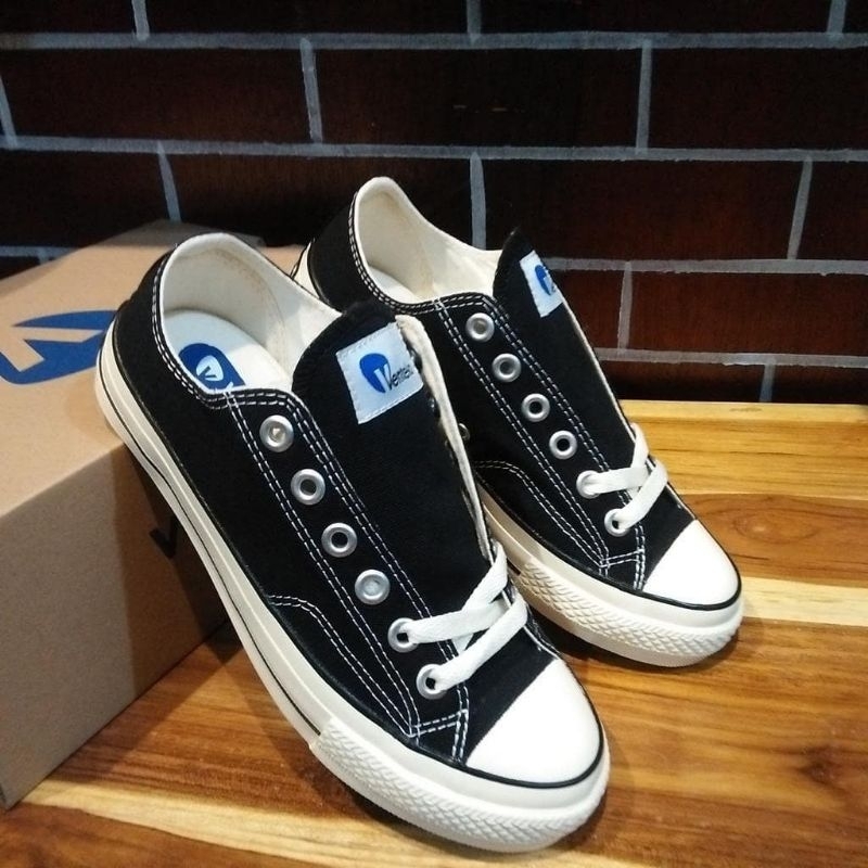 Jual Sepatu Ventela Bts 70s Low Black Natural Original | Shopee Indonesia