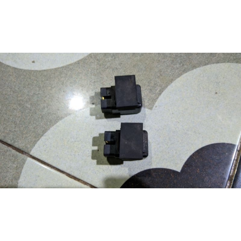 Jual Relay Omron Relay Kipas Radiator Motor Yamaha Vixion R15 Jupiter ...