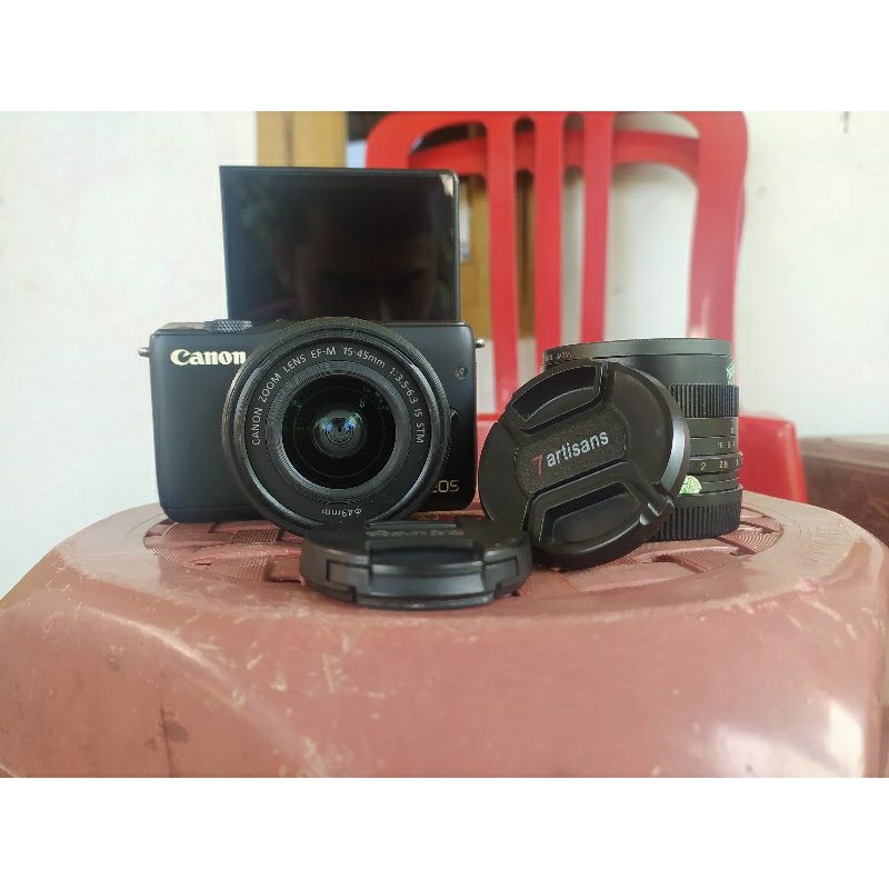 Jual kamera Canon M10 2 lensa, lensa kit & Fix 7 artisan 50mm | Shopee ...