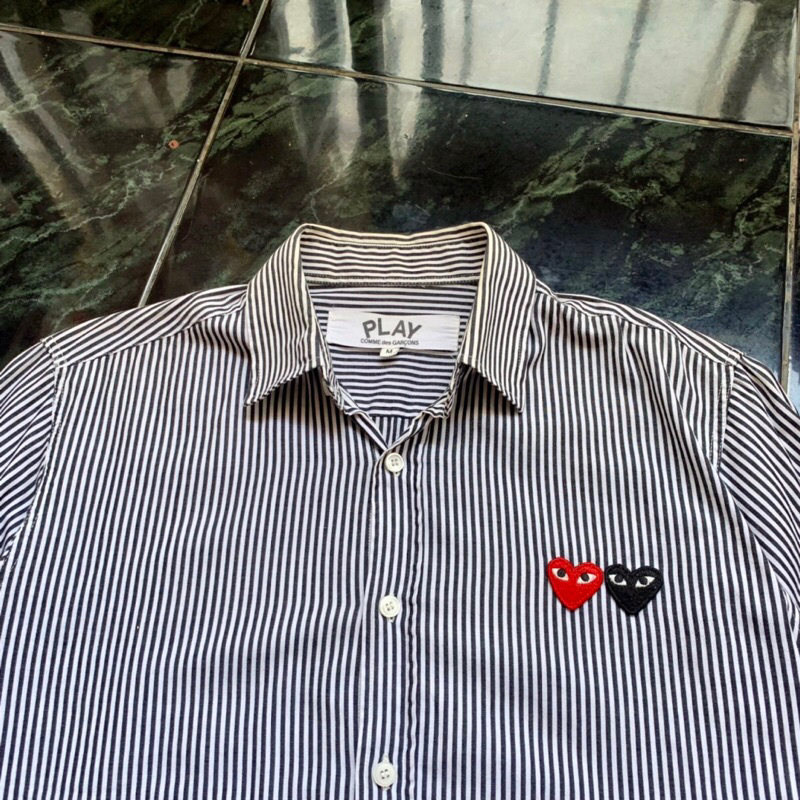 Jual Kemeja Salur Hitam - “PLAY” Comme des Garcons (CDG) | Shopee Indonesia