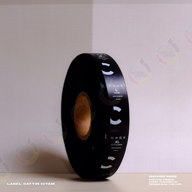 Jual ukuran 2 cm/label/satin/satin hitam/label merk/label pakaian/label ...