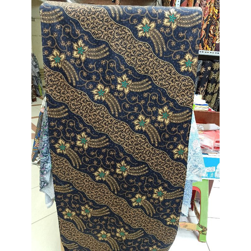 Jual kain batik katun batu raden gusti buwono exclusive | Shopee Indonesia
