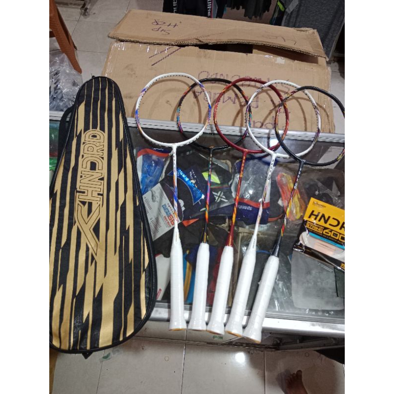 Jual RAKET HUNDRED ROCK R8 ORIGINAL FREE TAS SENAR 32 LBS HNDRD ROCK R8 ...