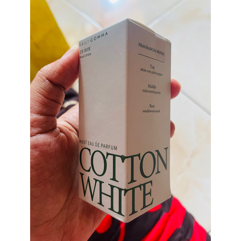 Jual DAILY COMMA MOST EAU DE PARFUM COTTON WHITE 30ML | Shopee Indonesia