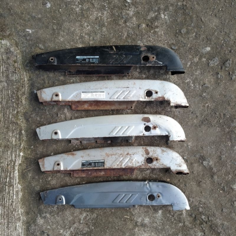 Jual Keteng tutup rantai Honda grand katengkas pelindung rantai Honda ...