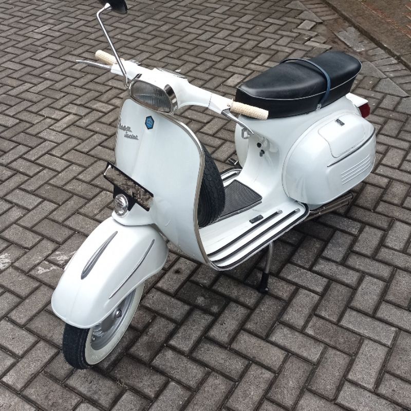 Jual Vespa Sprint Latin Putih | Shopee Indonesia