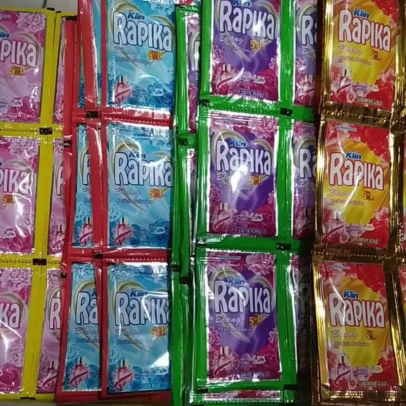 Jual ARJUNA RAPIKA Biang Sachet / Rapika Pelicin Pakaian Sachet 8ml ...