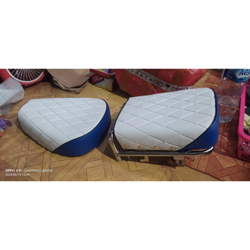 Jual jok sadel jhok pispot c50 C70 c90 set model pisah plat besi spon ...