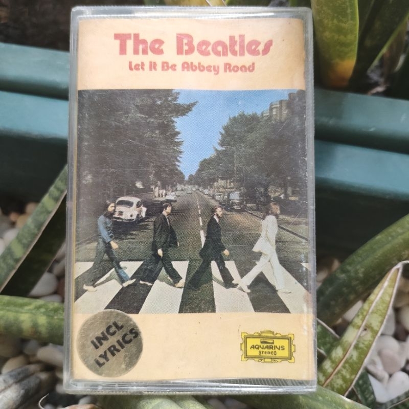 Jual Kaset Pita Pink Floyd // The Beatles // Avril Lavigne | Shopee Indonesia