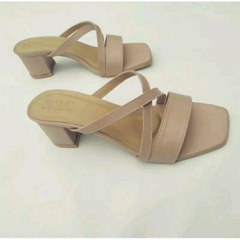 Jual Heels Hak Tahu 5cm Dhafira Terbaru big size 35-42 | Shopee Indonesia