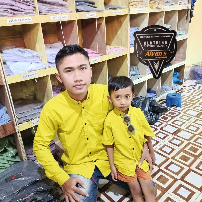 Jual kemeja kuning lemon couple ayah dan anak copel | Shopee Indonesia