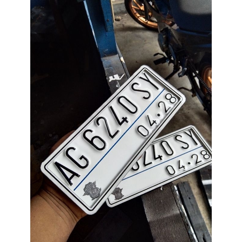 Jual PLAT NOMOR MOTOR PUTIH FONT STANDAR LAPIS MIKA/AKRILIK | Shopee ...