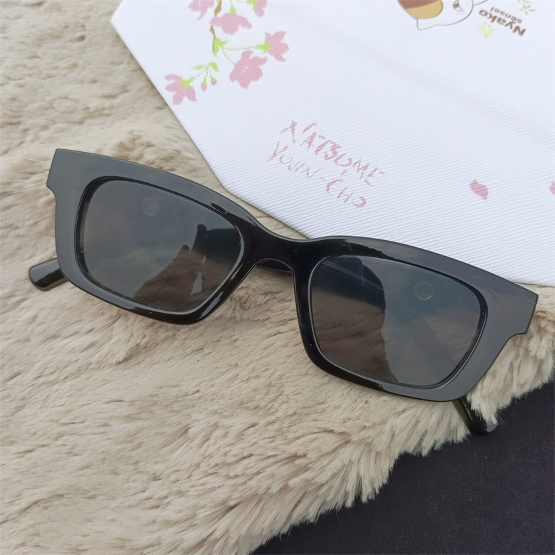 Jual Kacamata Hitam dewasa/anak Kacamata Hitam Wanita Fashion Retro Vintage Sunglasses Korean ...