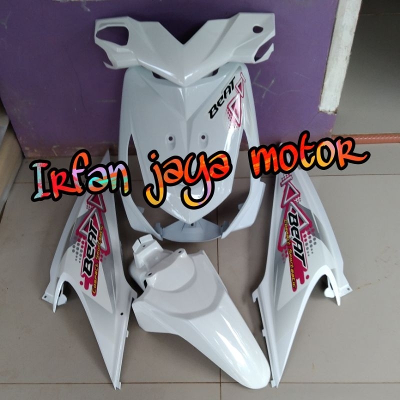 Jual Full bodi Halus Cover body full halus Honda beat karbu putih Plus ...