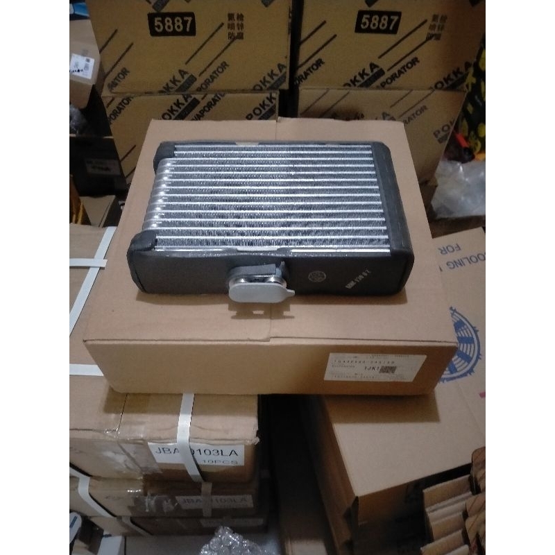 Jual Evapurator evaporator cooling coil evap pendingin ac mobil toyota ...