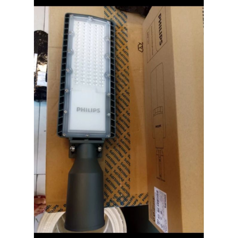 Jual Philips lampu jalan pju 50 W 50 Watt BRP121 Essential SmartBright ...