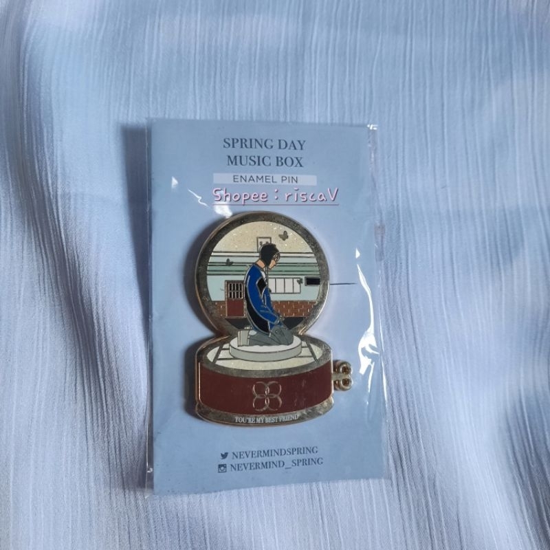 Jual BTS Spring Day Music Box Enamel Pin Taehyung by Nevermindspring ...