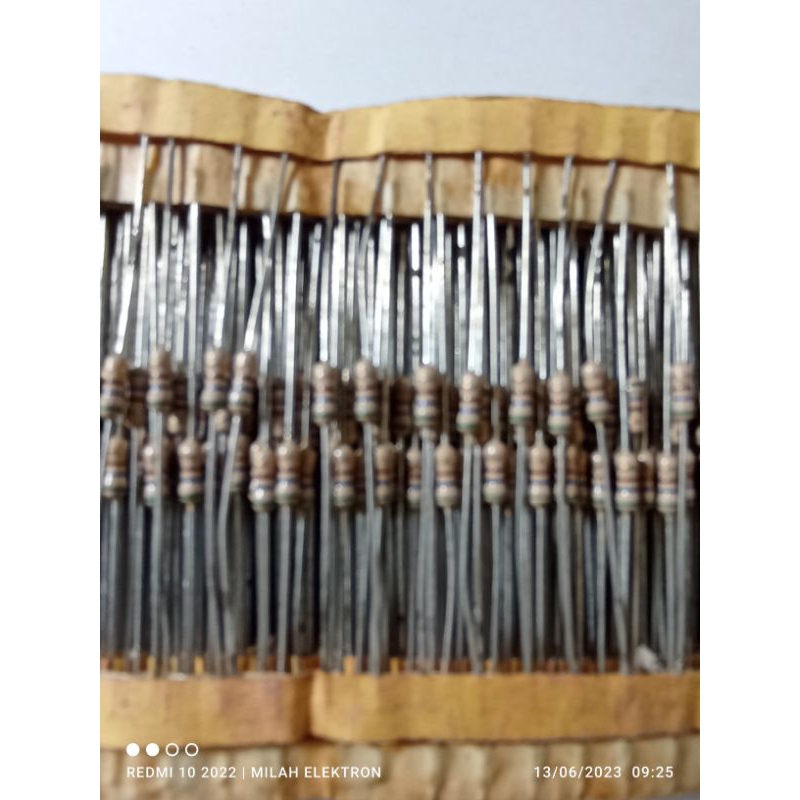 Jual 10 pcs resistor ukuran 560 ohm 1/4watt | Shopee Indonesia