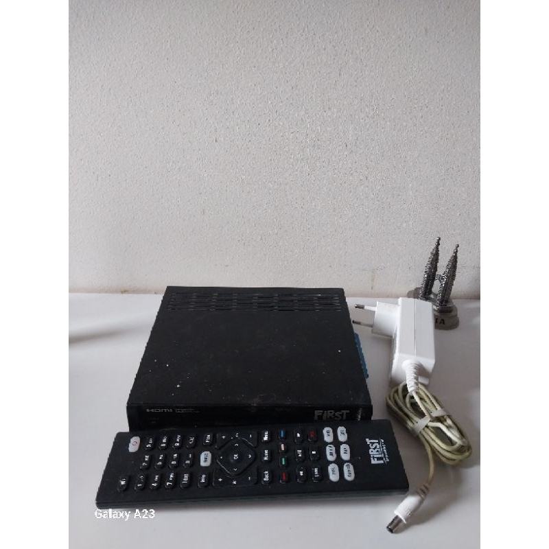 Jual First Media HD STB DMT-1605LN FULLSET barang masih mulus. (Belum ...