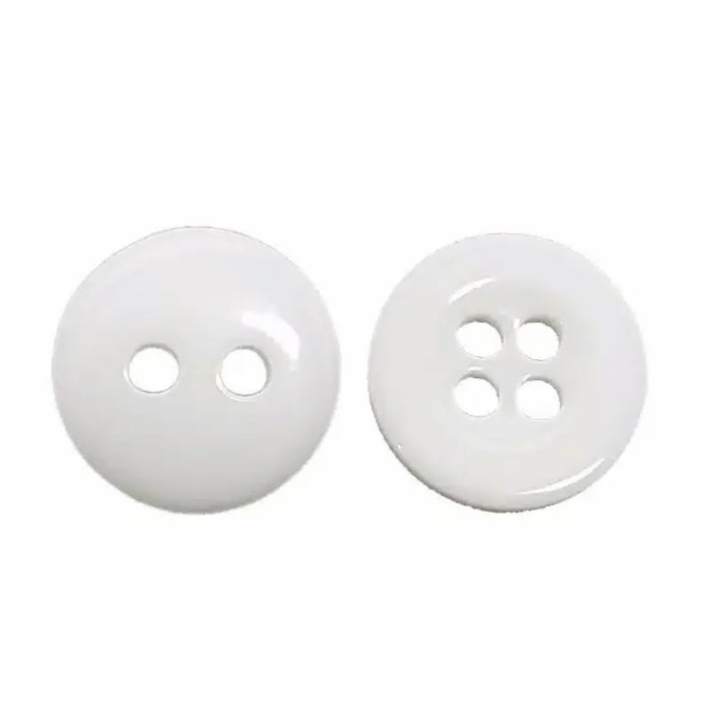 Jual 10 gross (1440 pcs) Kancing Kemeja PUTIH SUSU LUBANG 2 / LUBANG 4 ...