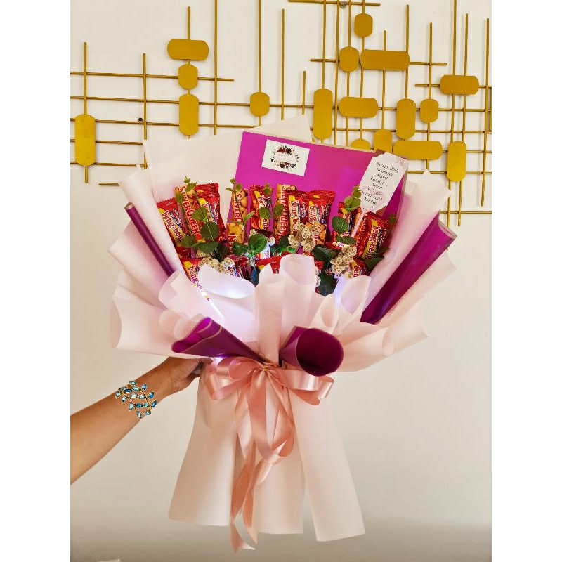 Jual Hampers Parcel Snack Jajanan Lebaran Meja Hari raya Natal Idul ...