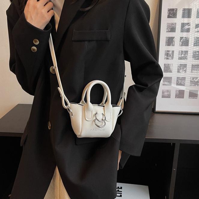 Jual Juliette - Tas mini lucu wanita / Mini slingbag cantik / tas ...